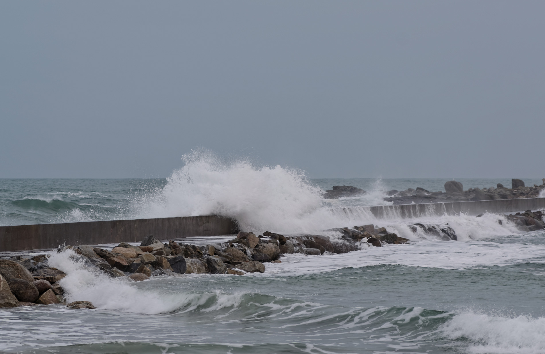 Grandes marées, vagues au Curnic | La Tribu d'Anaximandre – des photos ...